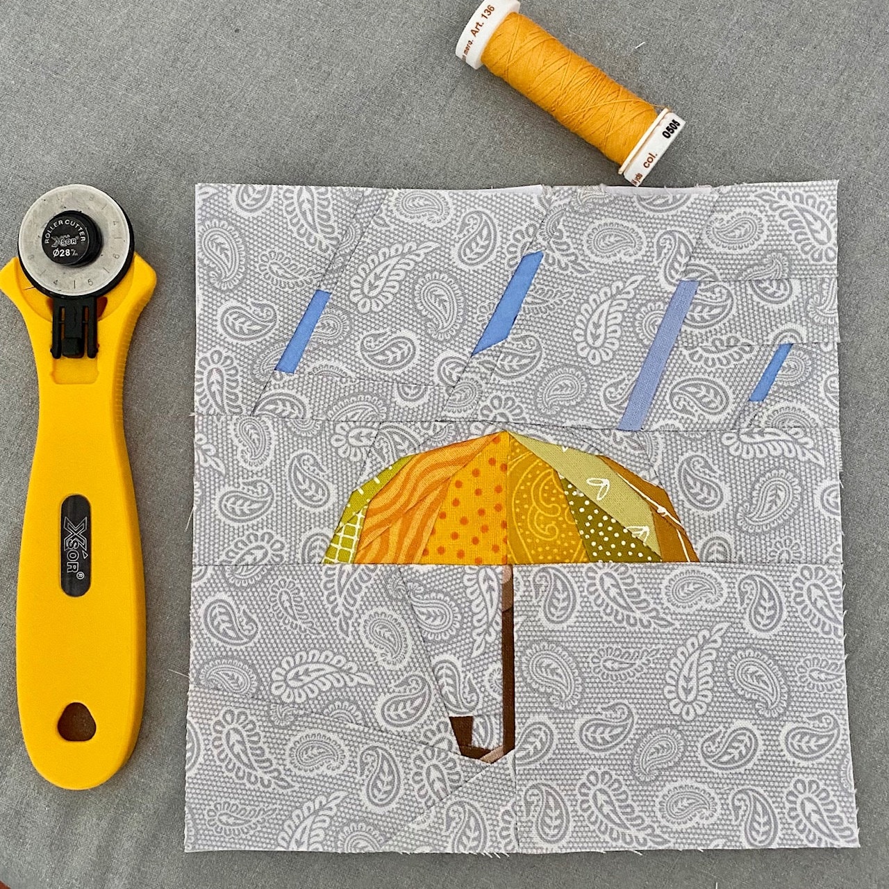 Rainy Day Umbrella Quilt Block Pattern | Etsy