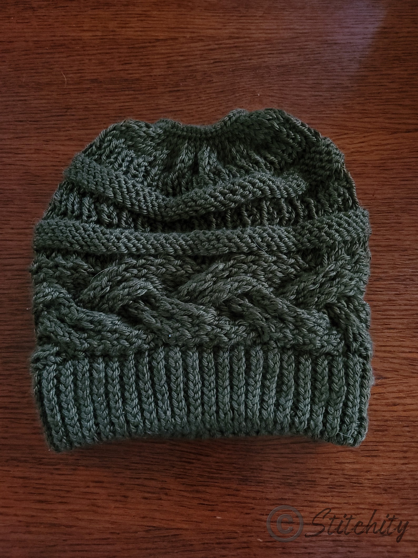 KNIT BEANIE PATTERN the Horizontal Braid Beanie Hat Messy Bun Women ...