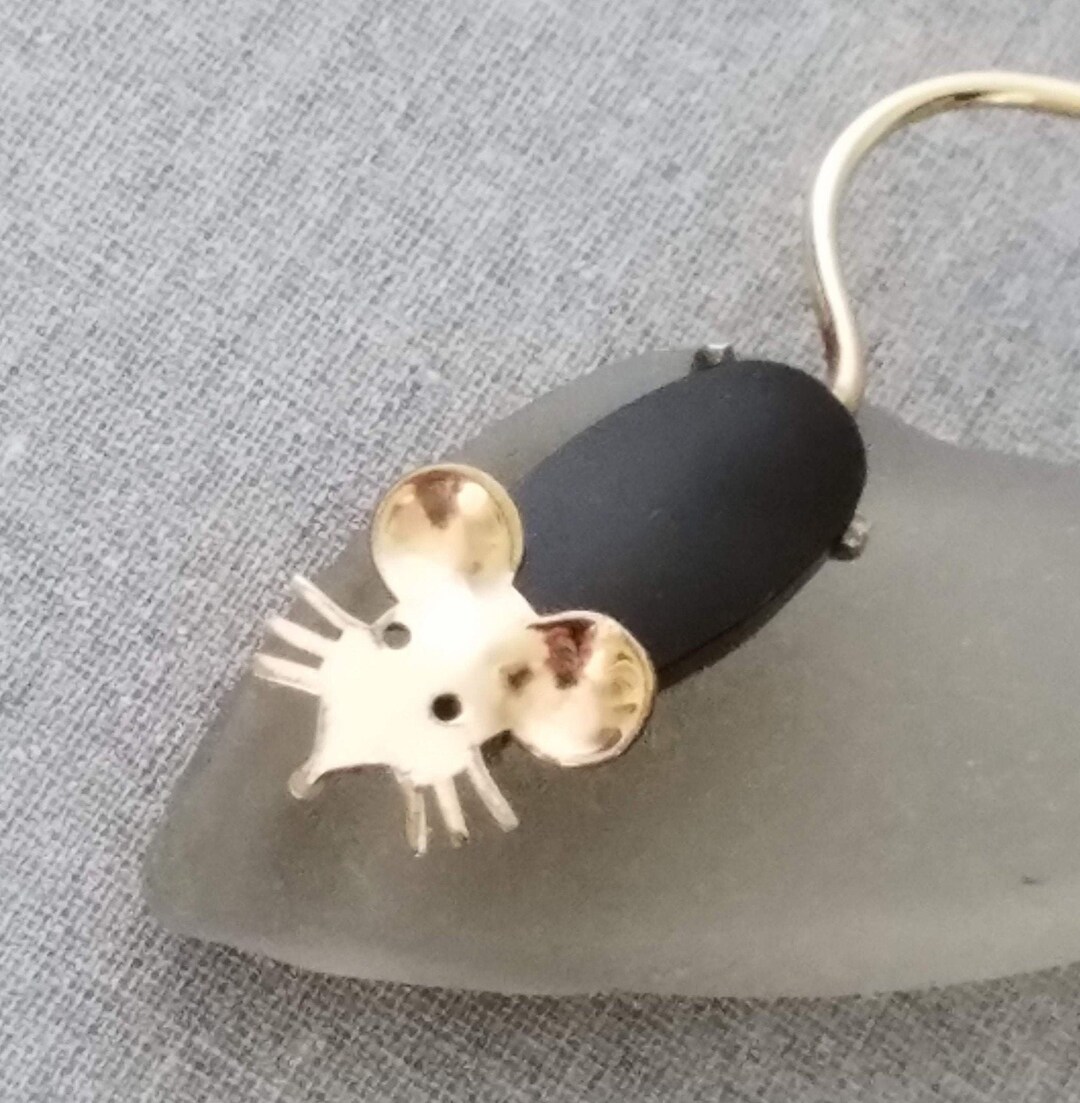 Vintage Onyx and Gold Mouse Pin Brooch, Signed WRE - Etsy