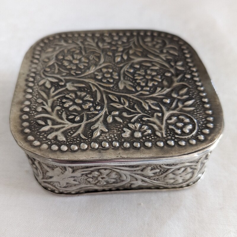 Repousse Ring - Etsy