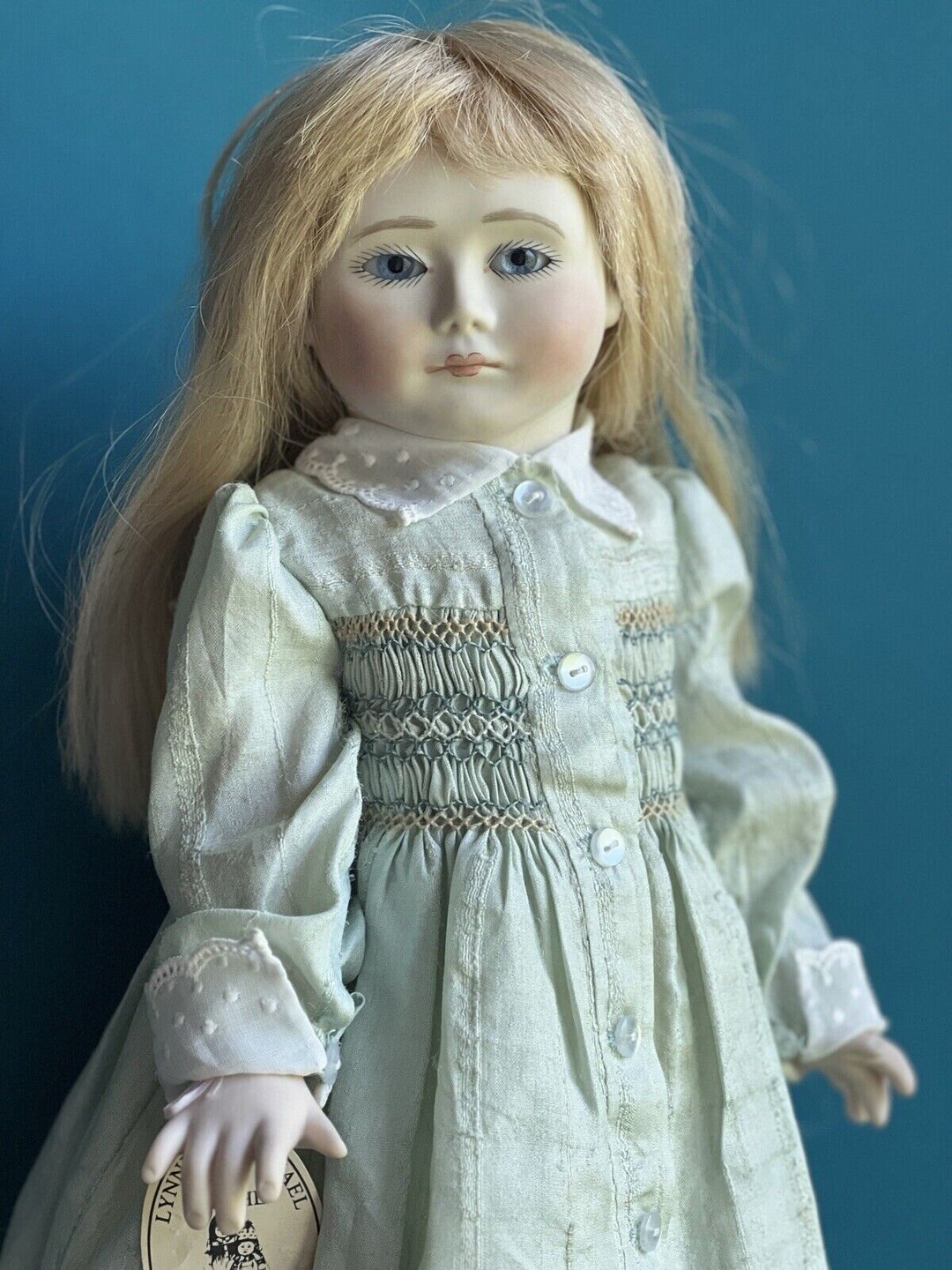 Collectible 17 Wood Porcelain Doll Colette C Lynne & Michael Roche 1985 ...