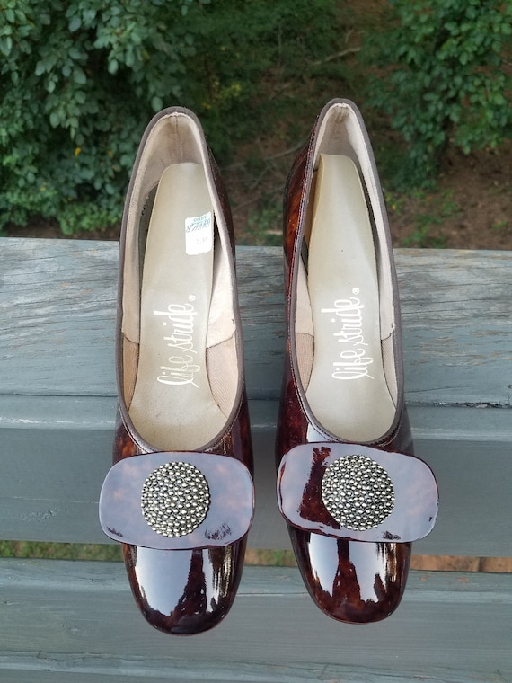 1960s pumps tortoise shell patent leather vintage 60s… - Gem