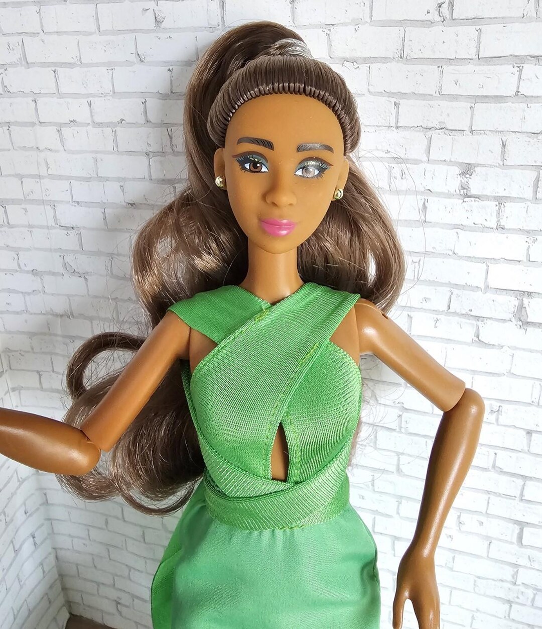 Fresh Dolls Keisha 11.5” Fashion Doll Green Gown Mint Displayed Curvy ...