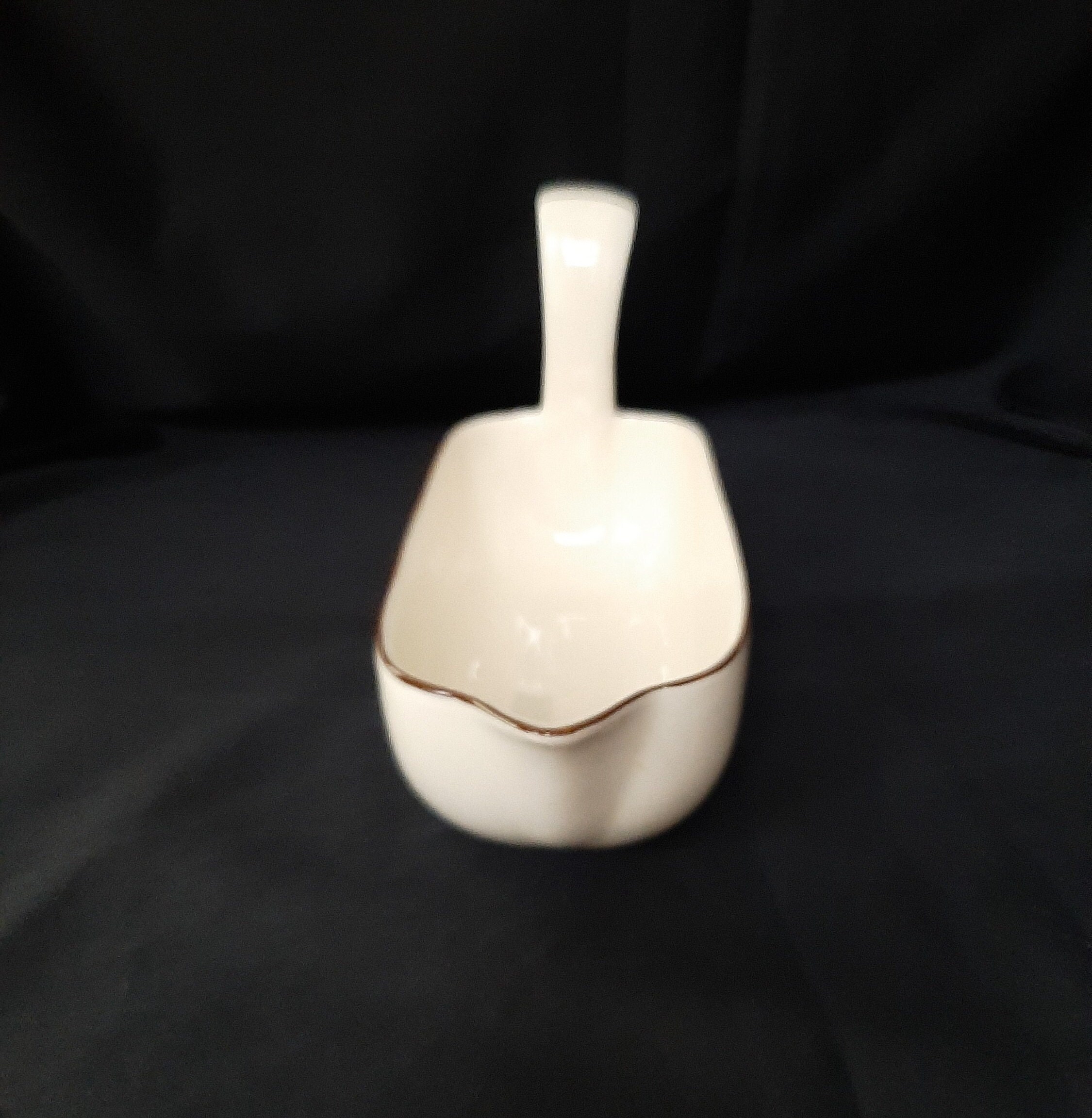 Vintage Winfield Ware Gravy Boat Santa Monica California 1940's. - Etsy