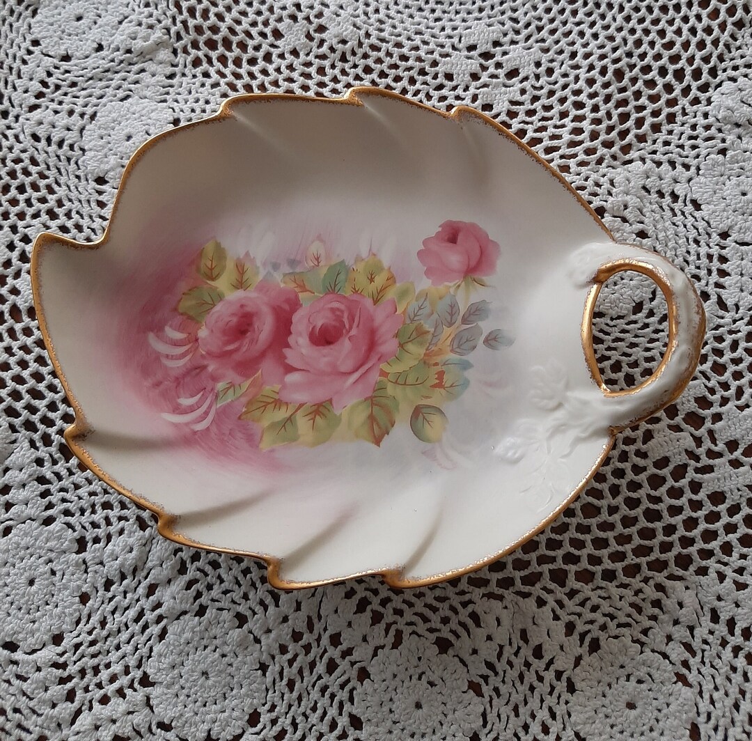 Vintage I. GODINGER & CO. Hand Painted Gold Trim Porcelain Roses ...
