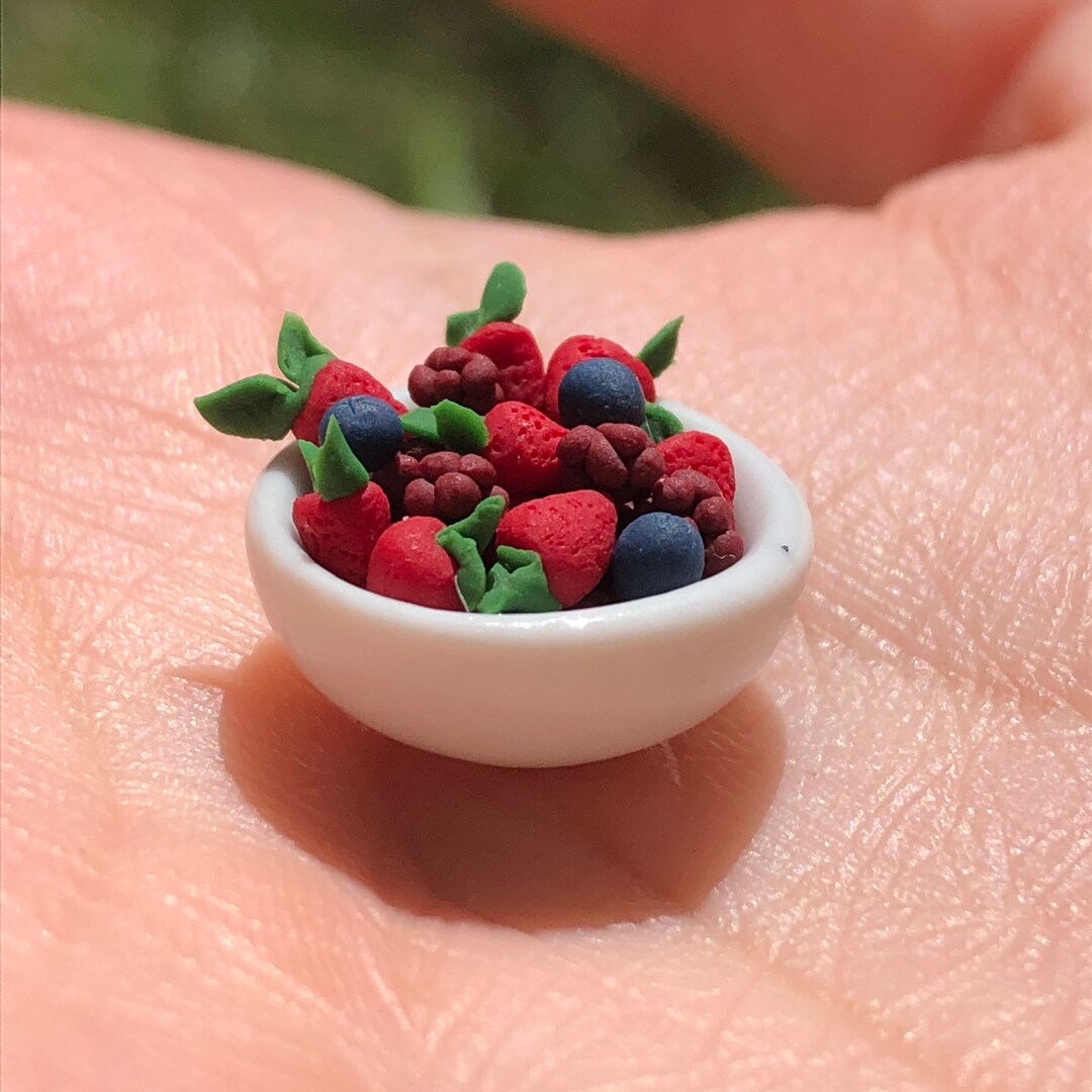 1/12 Scale Miniature Mixed Berries for Doll House or Fairy Garden ...