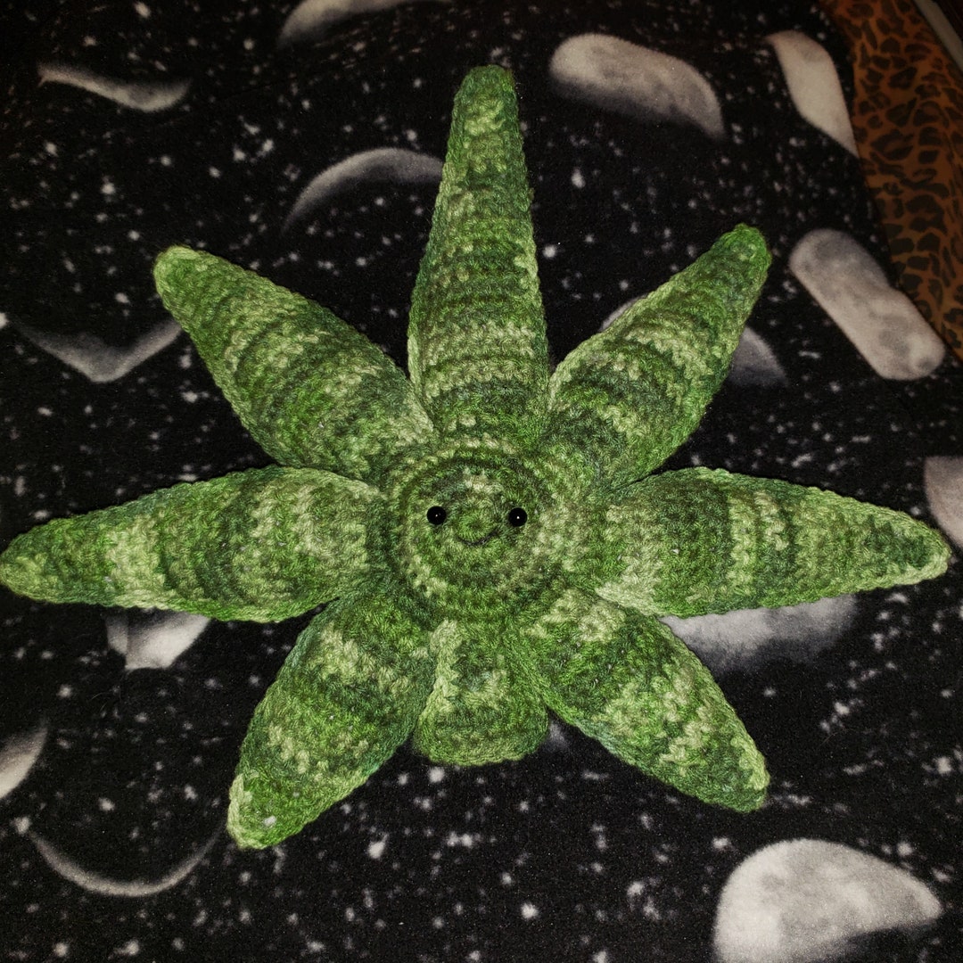 Happy Leaf Friend Pattern Only Crochet PDF Download - Etsy