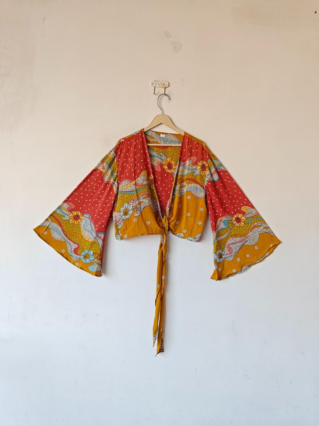 Beautiful Silk Sari Crop Top, Indian Silk Crop Top, Women's Clothing ...