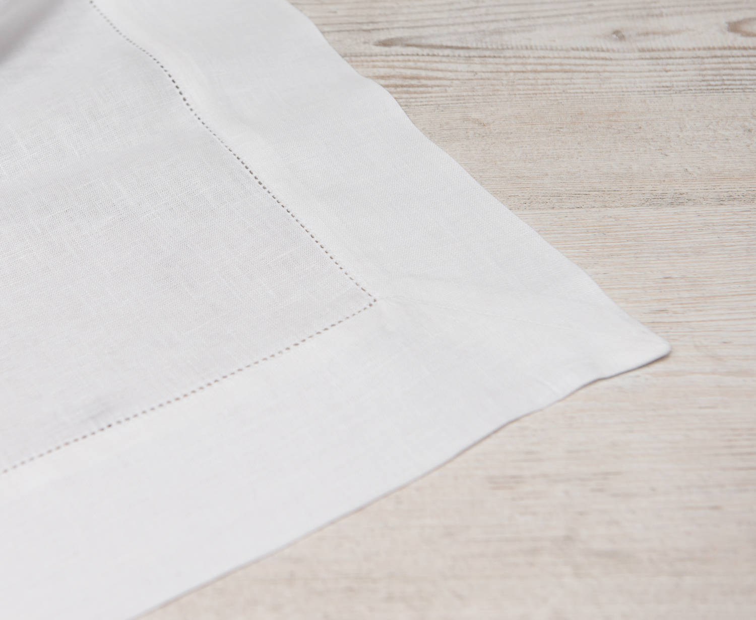 100 % Linen Hemstitched Tablecloth, White Linen, Softened Fabric ...