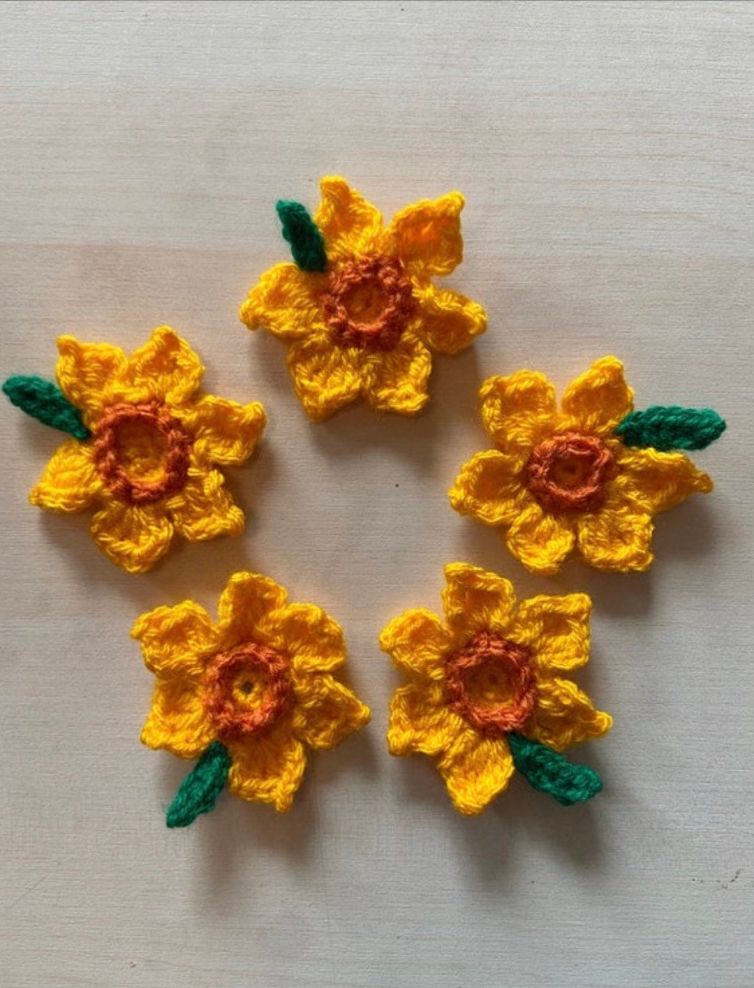 Daffodil Badge Brooch for St David's Day or Marie Curie Daffodil Appeal ...