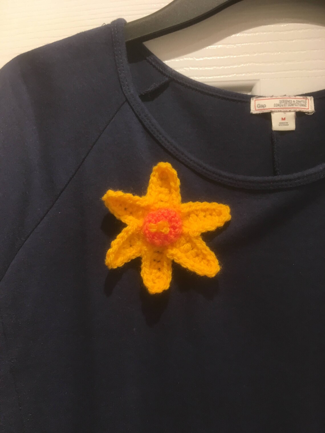 Daffodil Badge Brooch for St David's Day or Marie Curie | Etsy