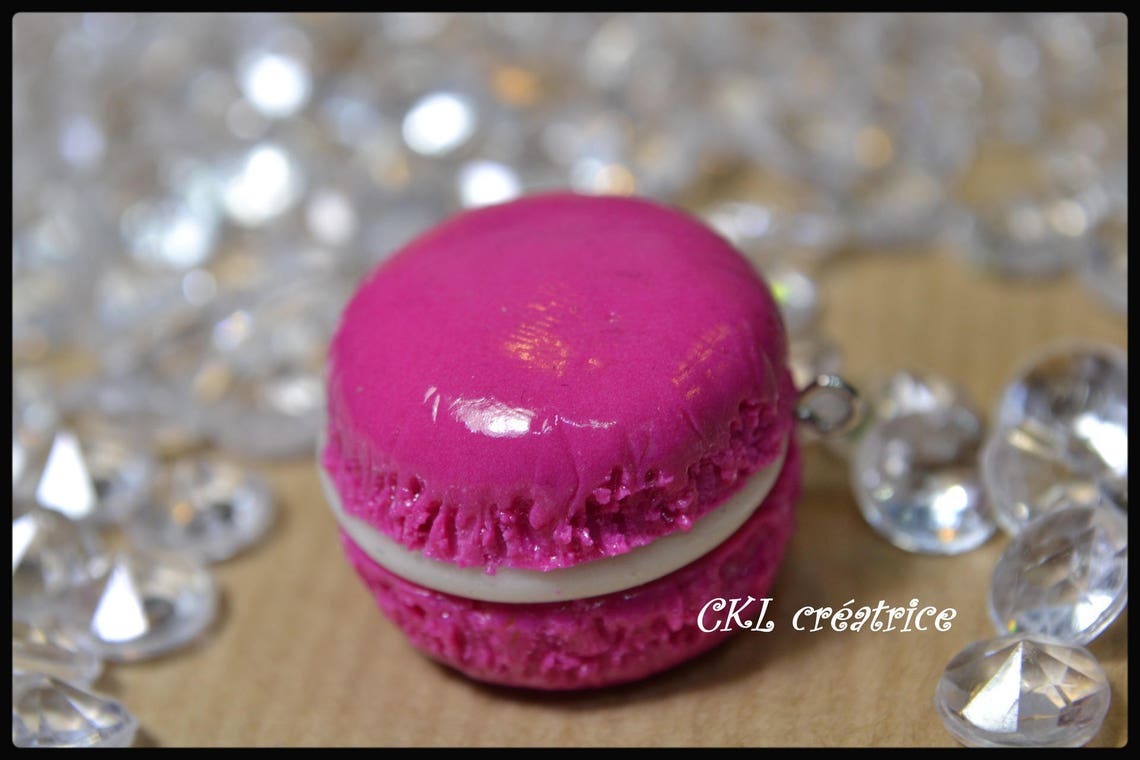 Pendentif fimo forme macaron rose framboise et blanc - Etsy France