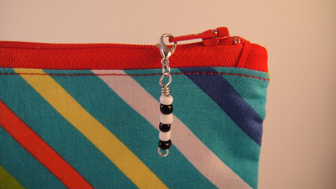 Colorful Pencil Case With Zipper // Back to School // FREE Beaded ...