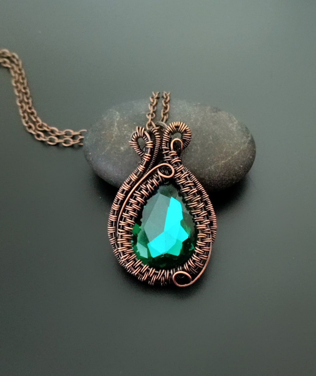 Emerald Green Wire Wrapped Pendant, Green Necklace, Gifts for Women - Etsy