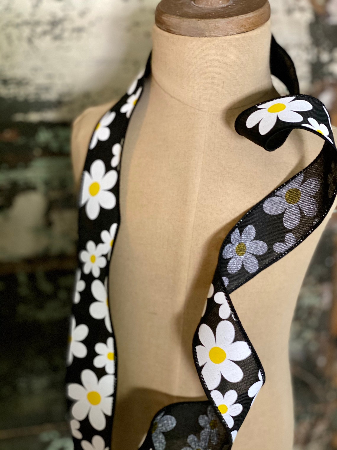 Daisy Flower Wired Ribbon 1.5 x 10 YARD ROLL 3 colors | Etsy