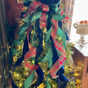 The Anka Red Emerald Green & Navy Velvet Christmas Tree Topper Bow ...