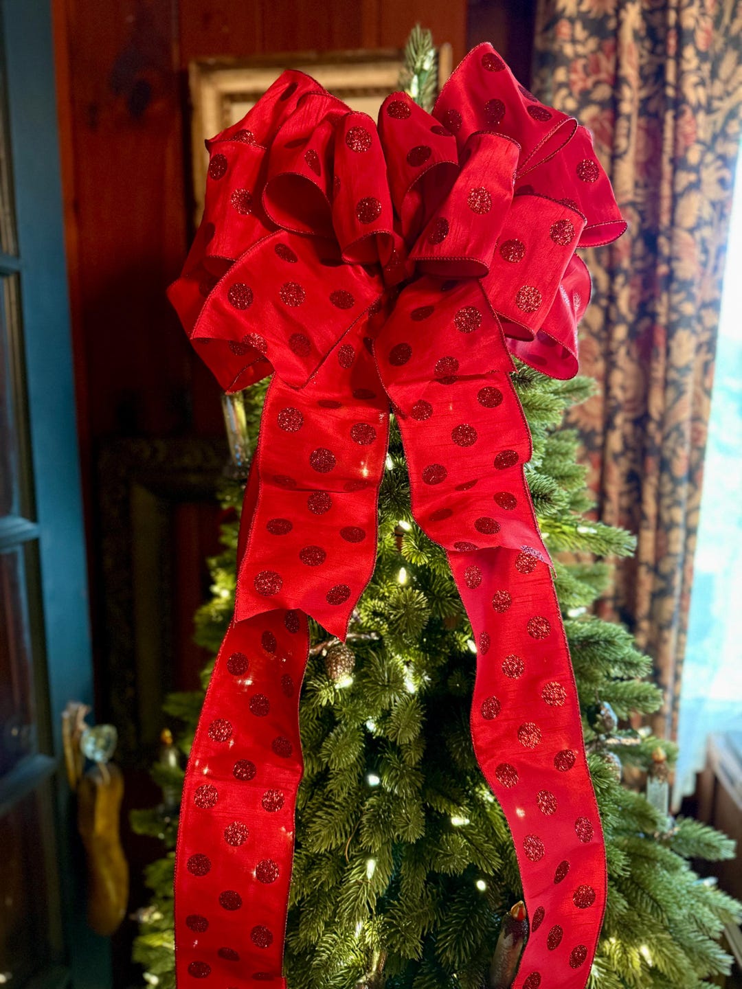 Tara Big Red Christmas Tree Bow, Extra Large Luxury Topper, Glitter ...