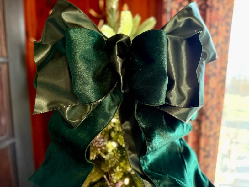 The Emmy Hunter Green Plush Velvet XL Christmas Tree Topper Bow, Luxury ...