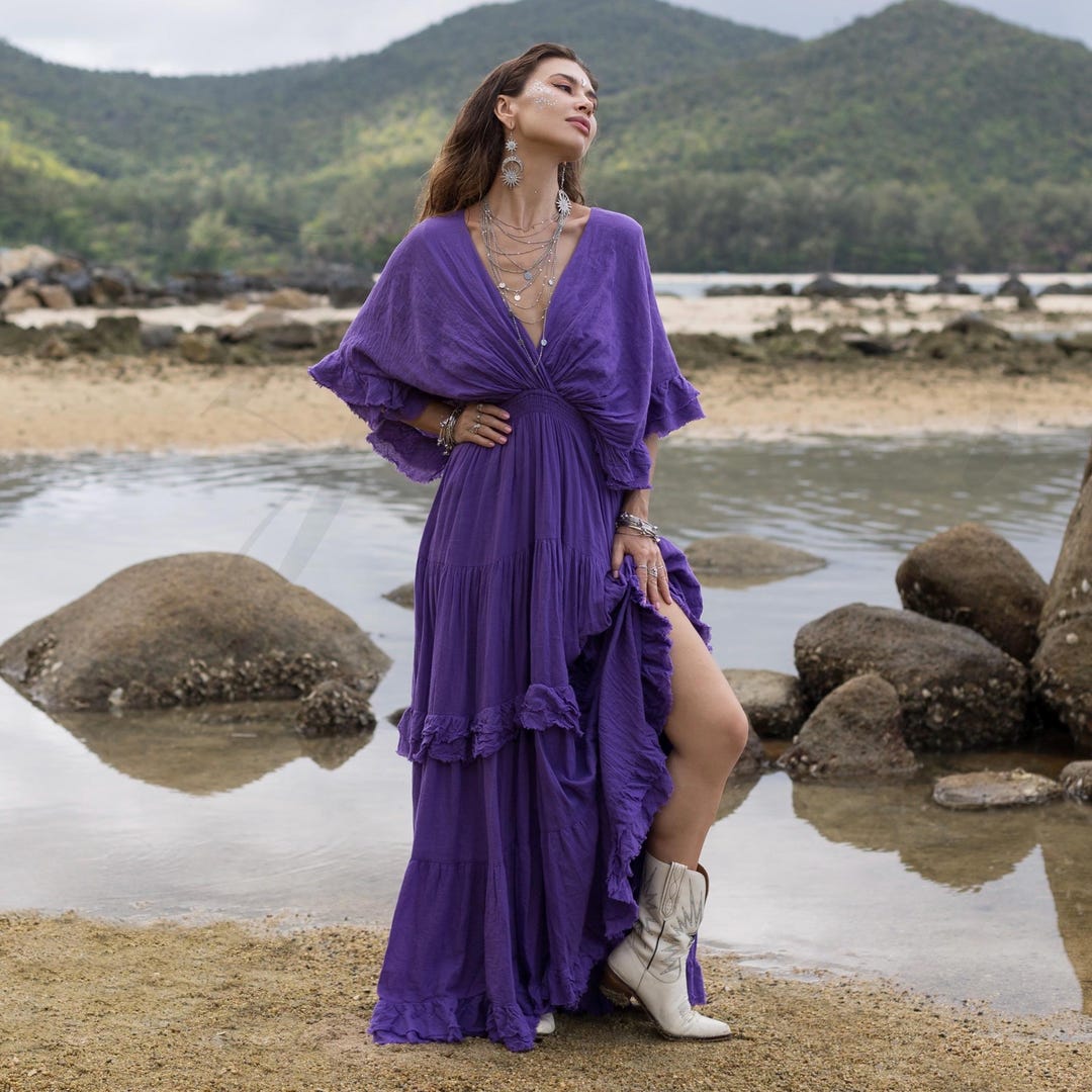 Flattering Amethyst Plus Size Wedding Dress | Flowy A-line, Ruffled ...