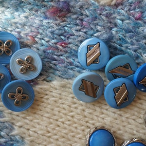Decorative Buttons Set Blue Tone 65 Pieces Mix Colored Buttons for ...