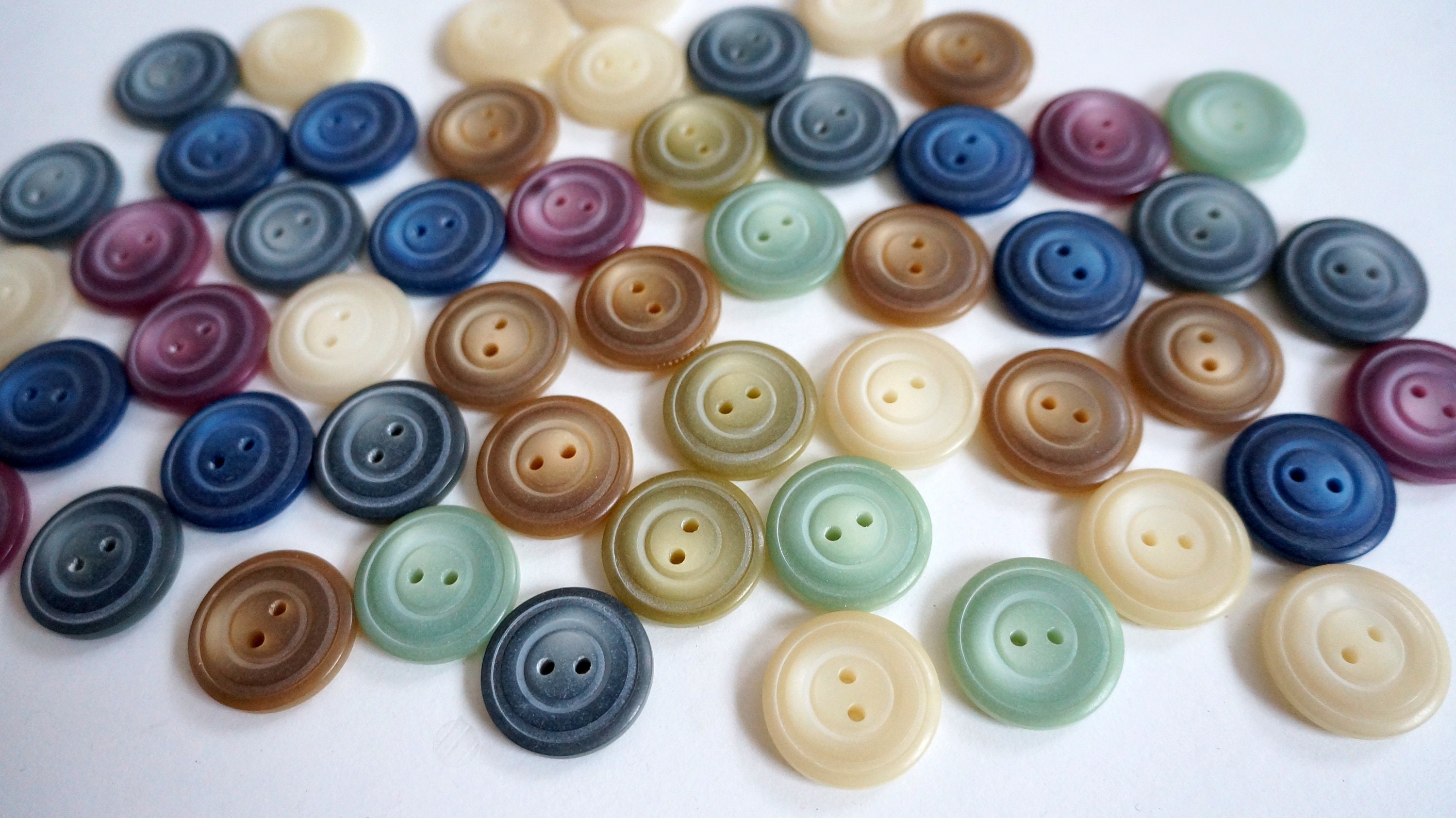 Buttons Set 140 Buttons 50 Pieces Multicolor 100 Grams LARGE - Etsy