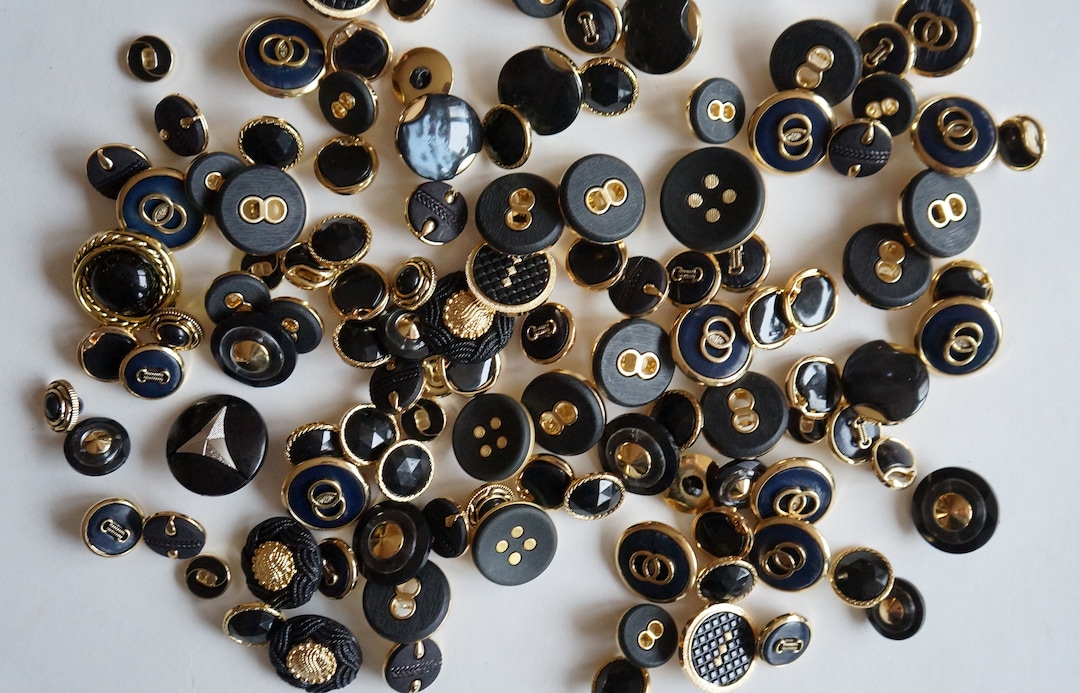 Black Shank Buttons Mix: 120 Sewing Buttons, Scrapbooking Decoration - Etsy