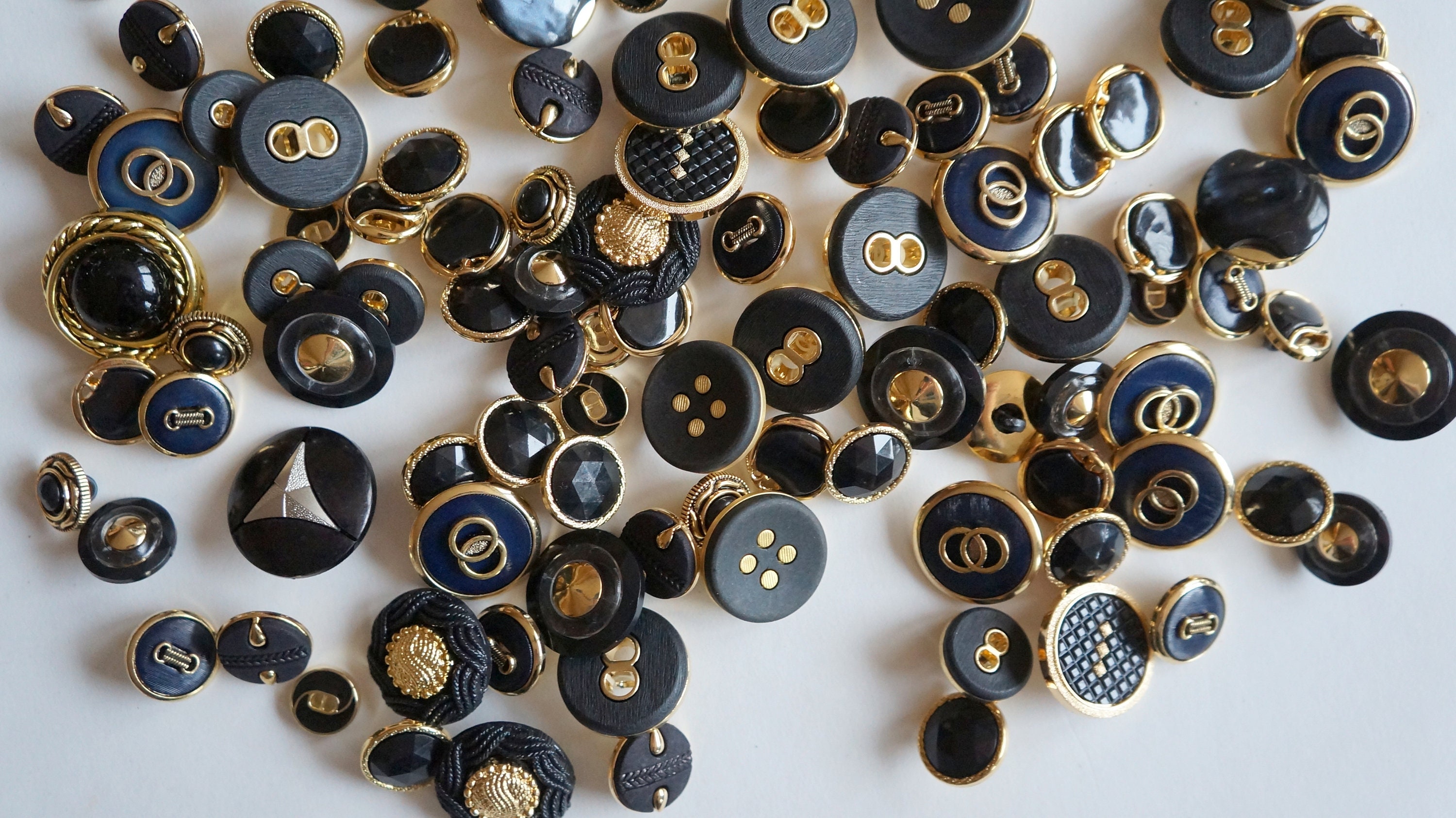 Buttons Mix Black Shank Buttons 120 Pieces 100 Grams Buttons - Etsy