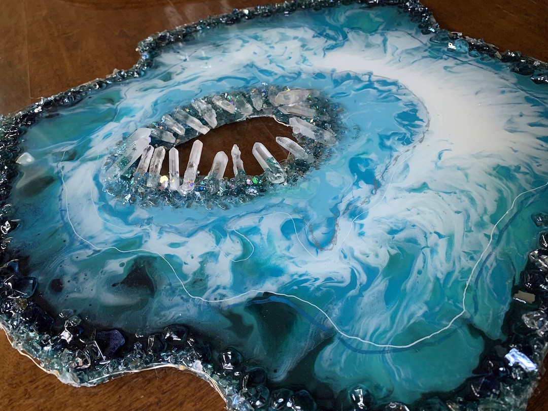 Resin Geode With Lights - Etsy