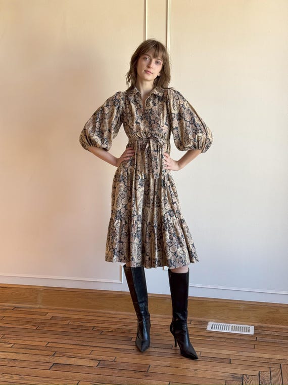 70s Jeanette by Evelyn de Jonge Paisley Tier Circle S… - Gem