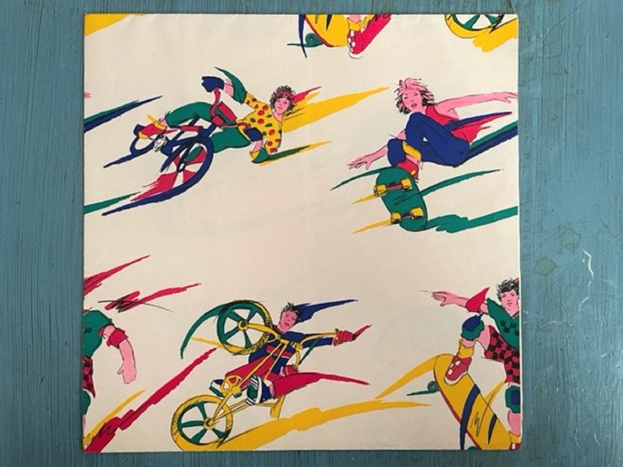 16 Sheets 1980s WRAPPING PAPER Novelty Designs Kids Children Toys Play ...