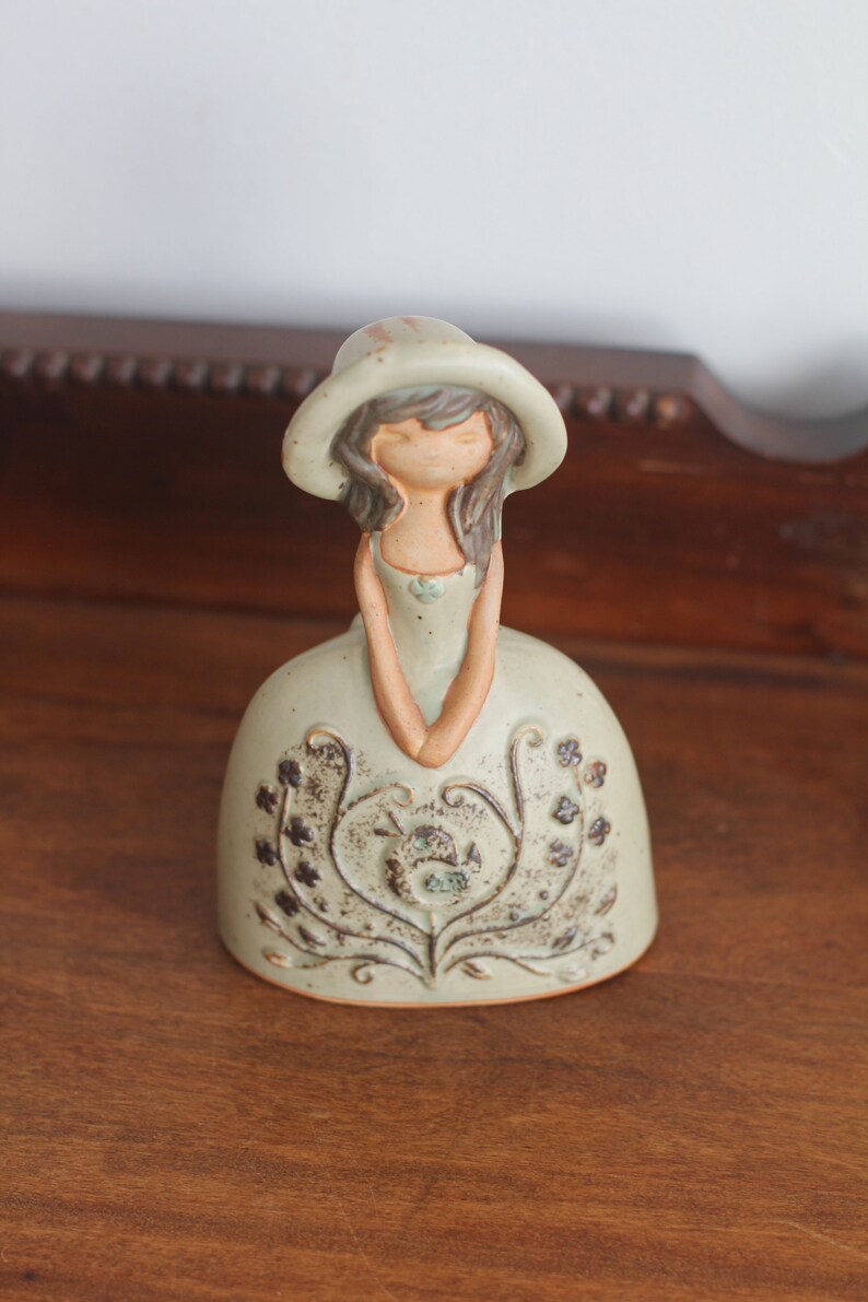Tucci Japan Lady in Dress and Bonnet Bell - Etsy