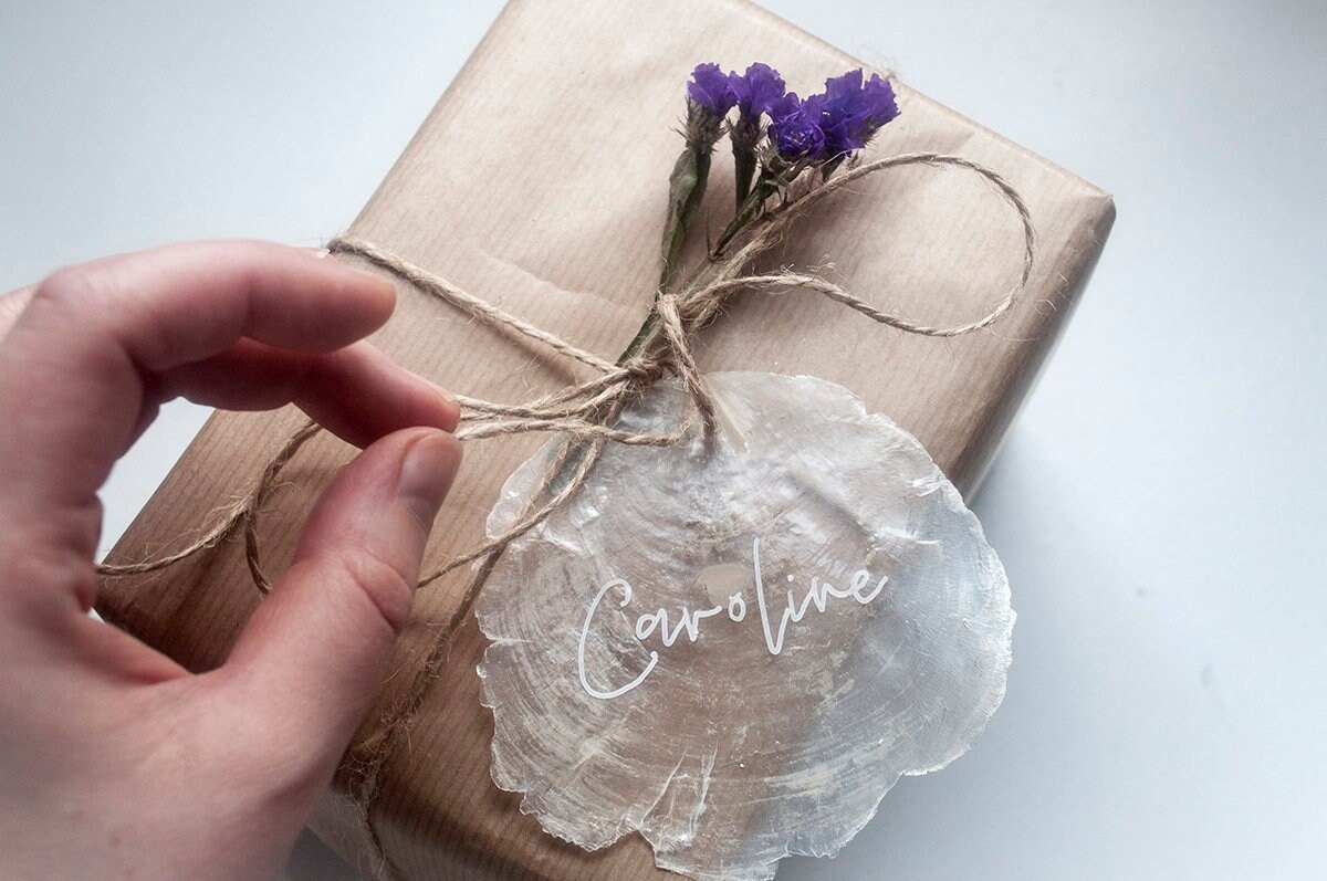 Personalised Shell Christmas Gift Tags Calligraphy Favor | Etsy UK