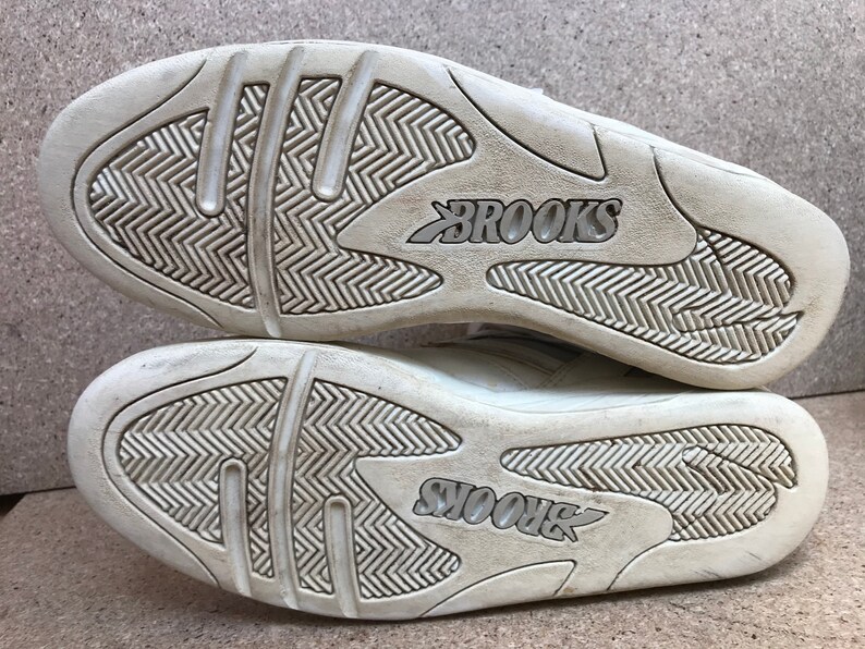 BROOKS Vintage High Top Basketball Shoes White Blue Sz US 9.5 | Etsy