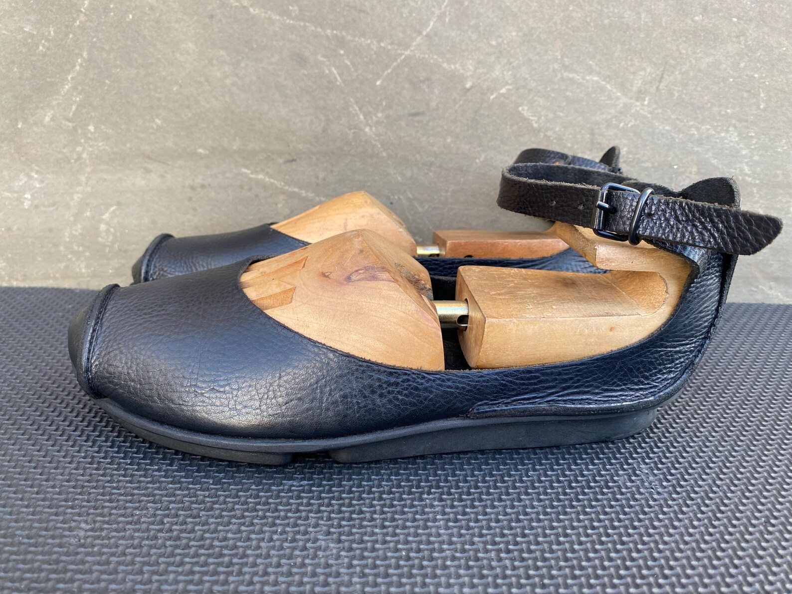 Trippen Black Medieval Leather Comfort Mary Jane Court Shoe TIDY EU 37 US 7 - Etsy