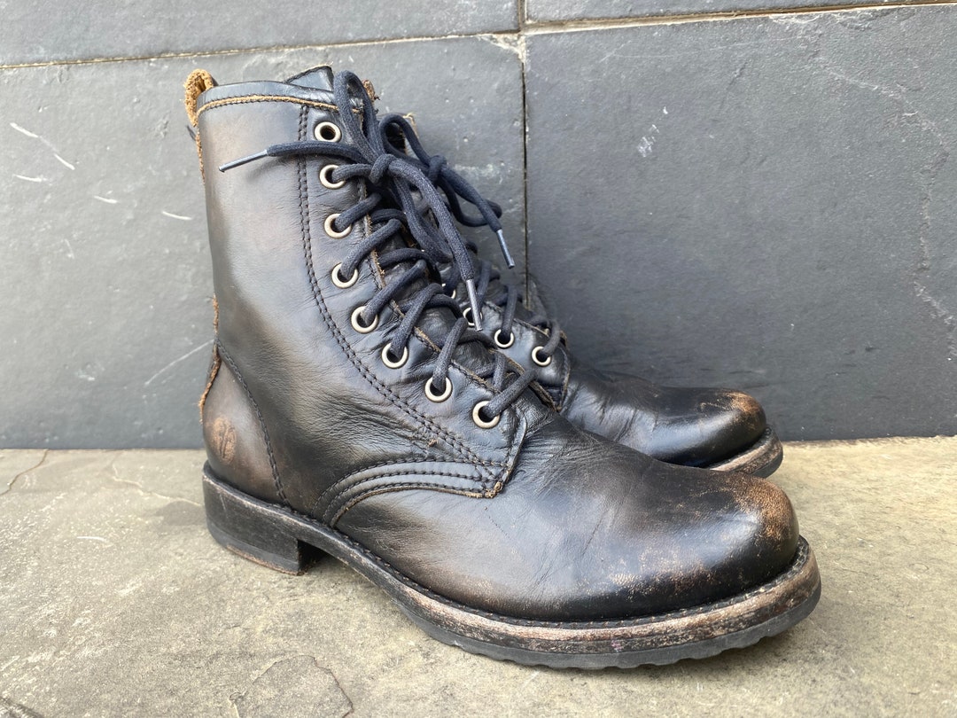 FRYE Vintage Veronica Distressed Leather Combat Boots Laced Black Women ...