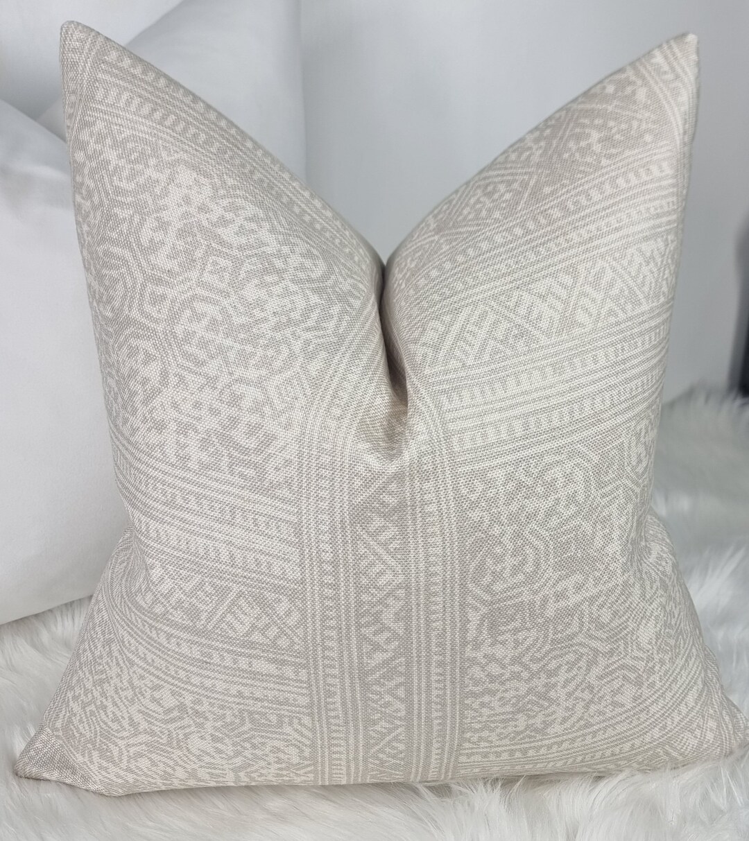 Ostuni - Andrew - Martin - Batik Design - Fabric - Handmade - Cushion Cover Pillow Cover Canvas ...