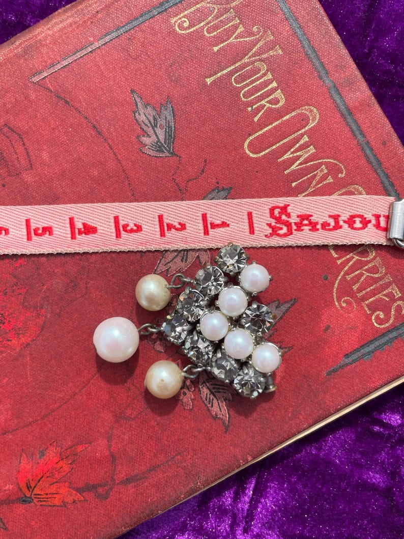 Vintage 1930s Art Deco Paste Faux Pearl Drop Geometric Chevron Trombone ...