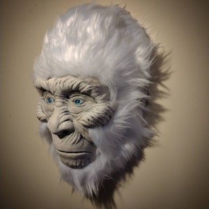 Lifesize Yeti Wall Mounted Head - Etsy
