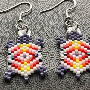 Handmade Native American Made Brick Stitch Turtle Earrings Grape Purple ...
