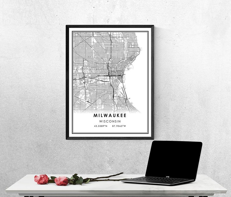 Milwaukee map print poster canvas Milwaukee city map print | Etsy