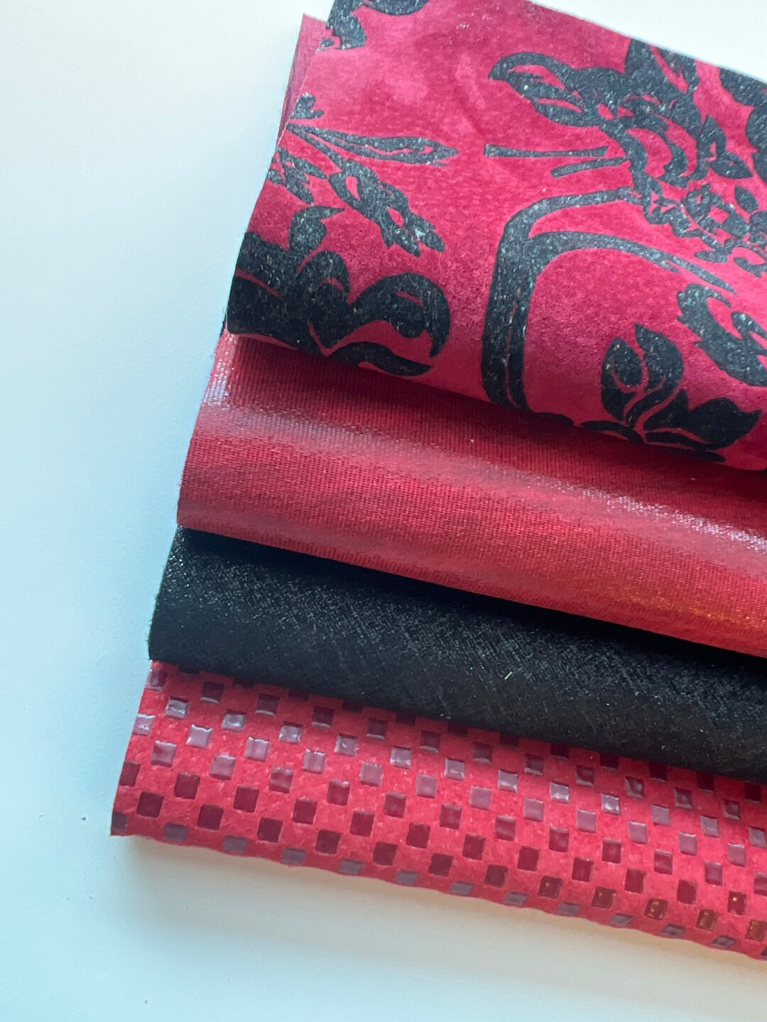 LEATHER 8”x8, Set of 4 Pieces, LEATHER SKINS, Red Black Textured ...
