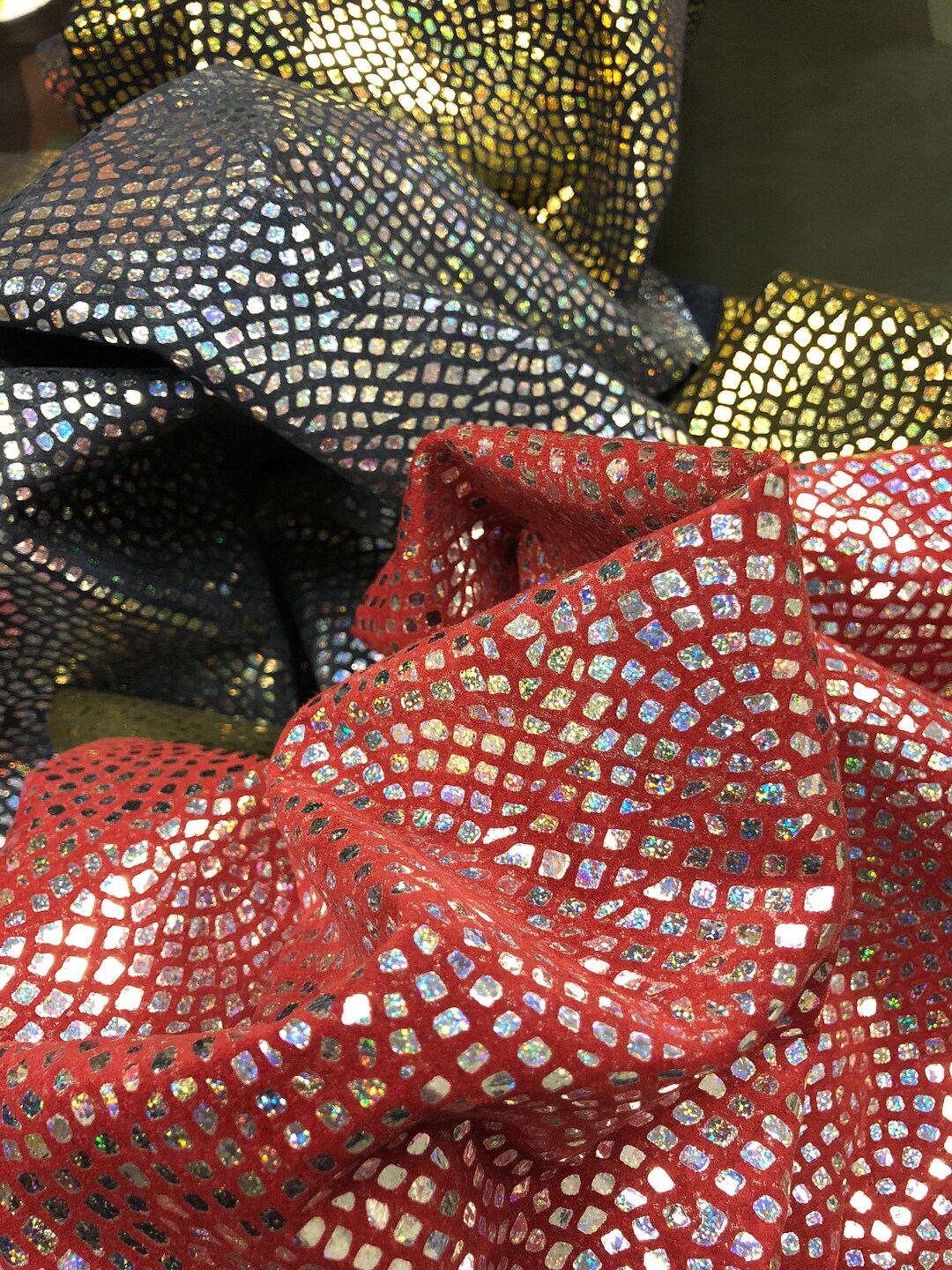 LEATHER Iridescent Shiny Metallic Suede/ Thickness 0.6-0.9mm - Etsy