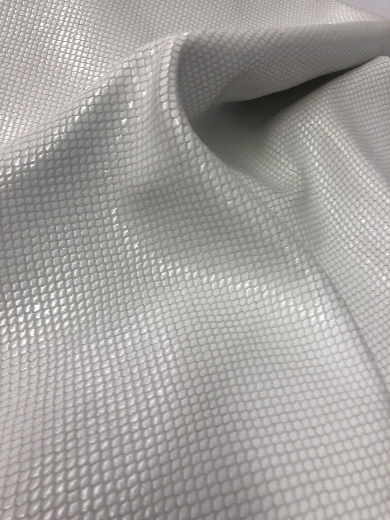LEATHER WHITE Snake Scale/leather Bright Shiny Patent Look Hide/choose ...