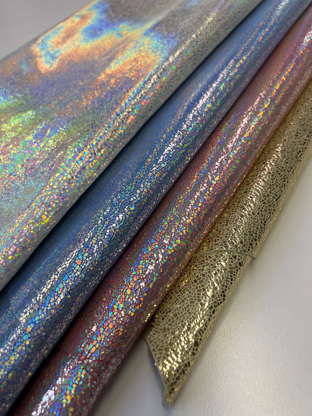 Iridescent Metallic White Blue Pink SUEDE /thickness 1.2mm-1.5 Mm ...