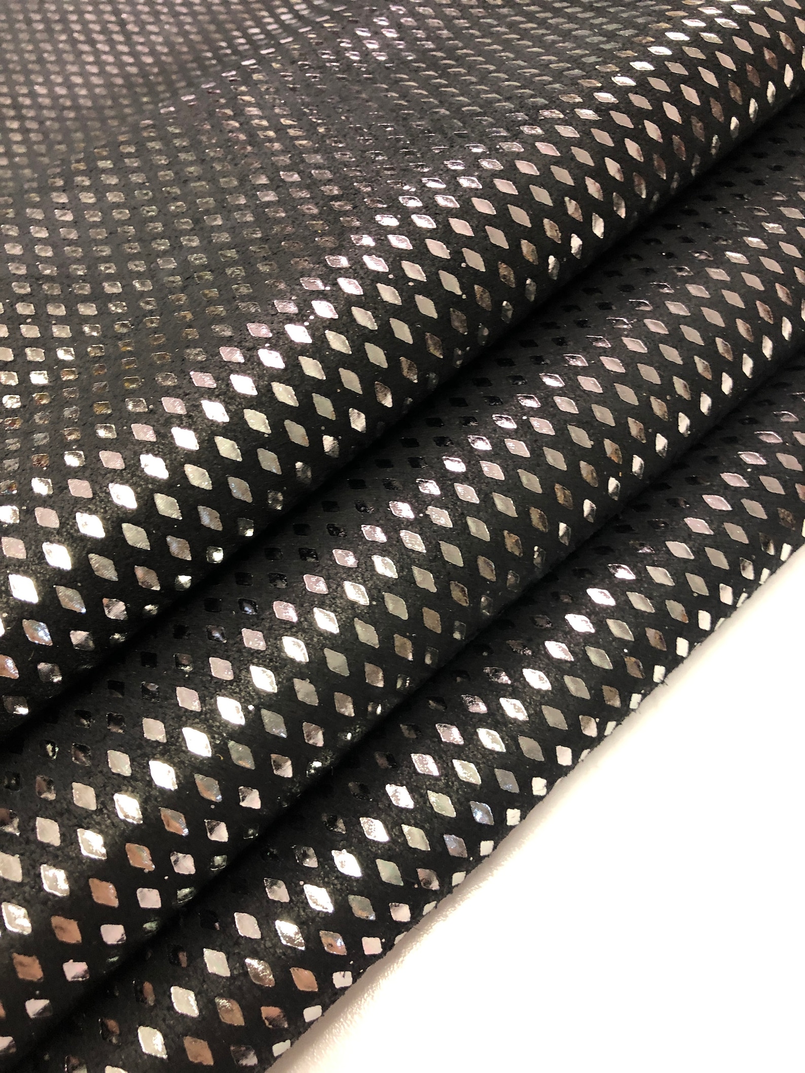 LEATHER SHINY METALLIC Silver Black Calfskin Suede/metallic Leather ...