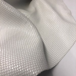 WHITE Snake 8"x10" LEATHER Scale/leather Bright Shiny Patent Look Hide ...