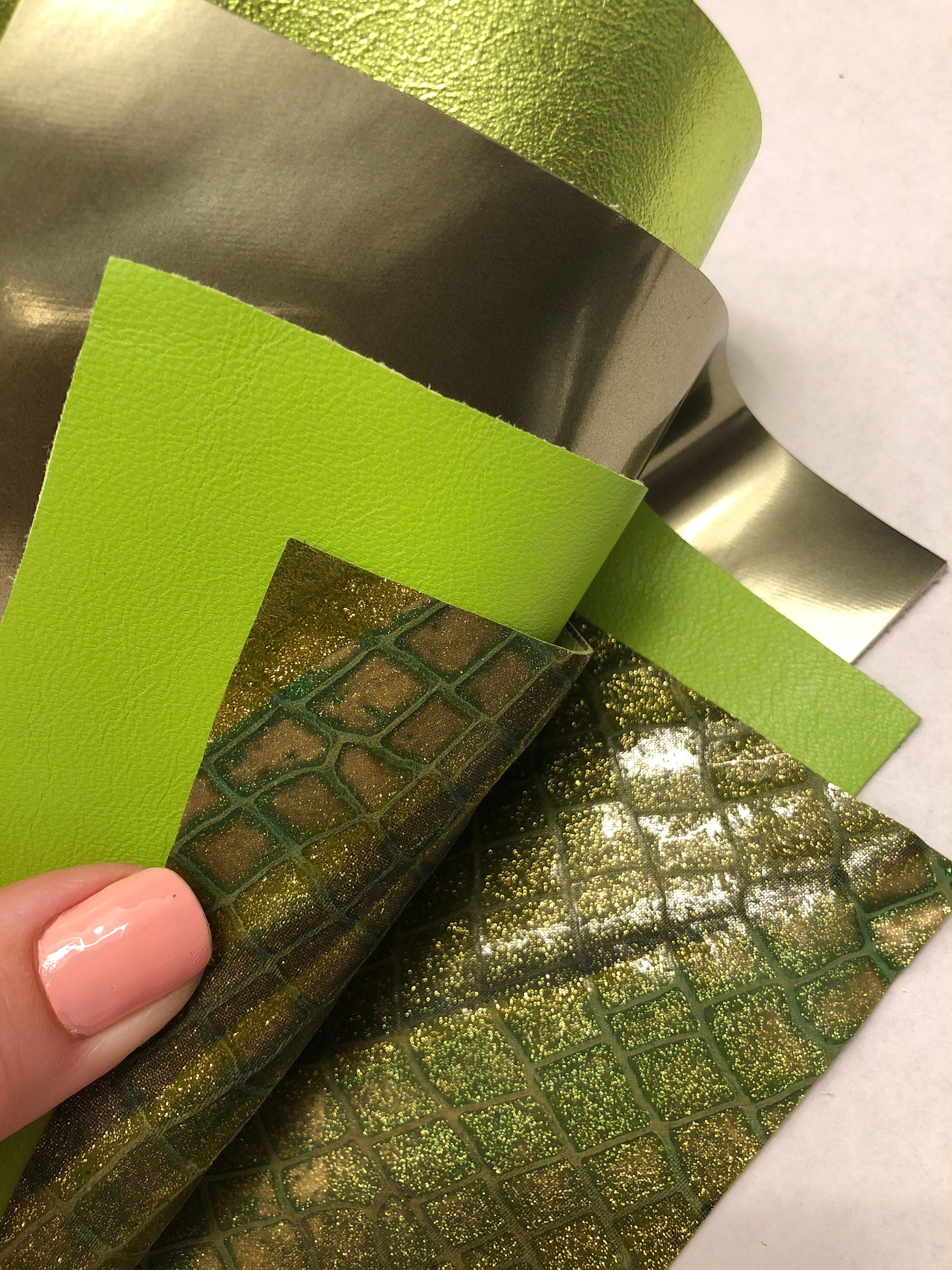 NEON GREEN Genuine LEATHER, Crafting Leather Sheets, a Set of 4 Pieces, Neon Green, Metallic ...