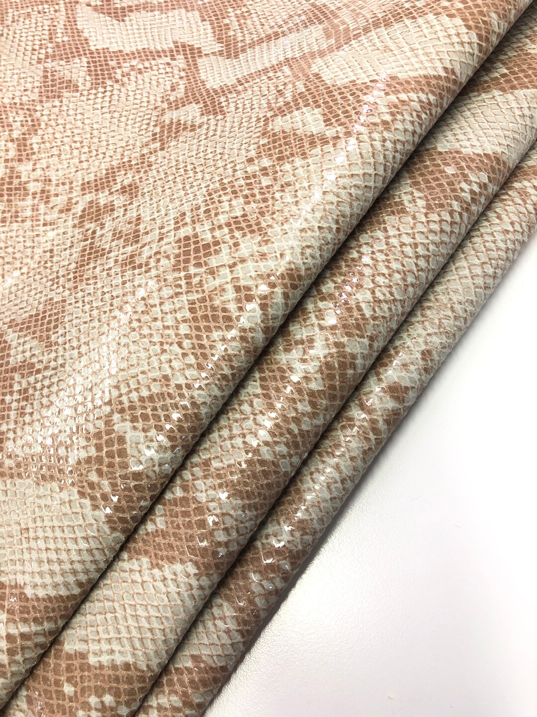 LEATHER SKINS Python Print/natural Cream Tan Python Snakeskin Print ...