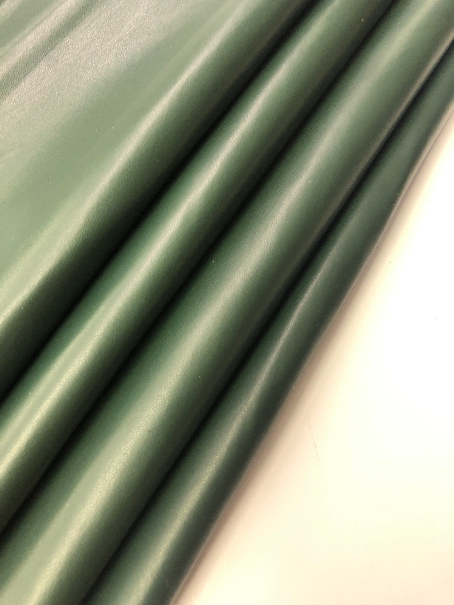 FOREST GREEN LEATHER Hides Skins/Dark Green lambskin leather | Etsy