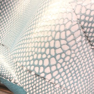 LEATHER PYTHON Turquoise White Snakeskin/genuine Leather/turquoise ...